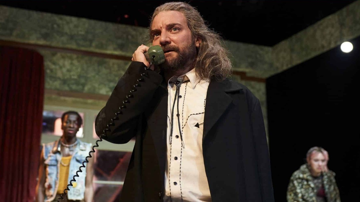 Teatre: 'La mà' - Cugat Mèdia